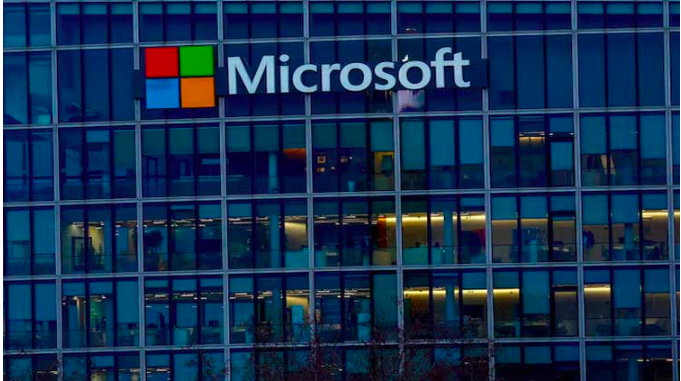Microsoft names former GE CFO as operations chi | OMNESmedia.com