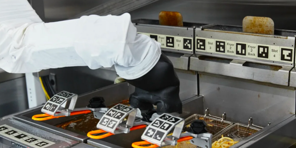 Dubai Mall to get a robot chef ‘Flippy’ soo | OMNESmedia.com