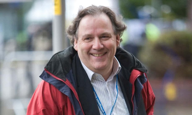 After 34 Years, Alan Travis The Guardian's Home | OMNESmedia.com