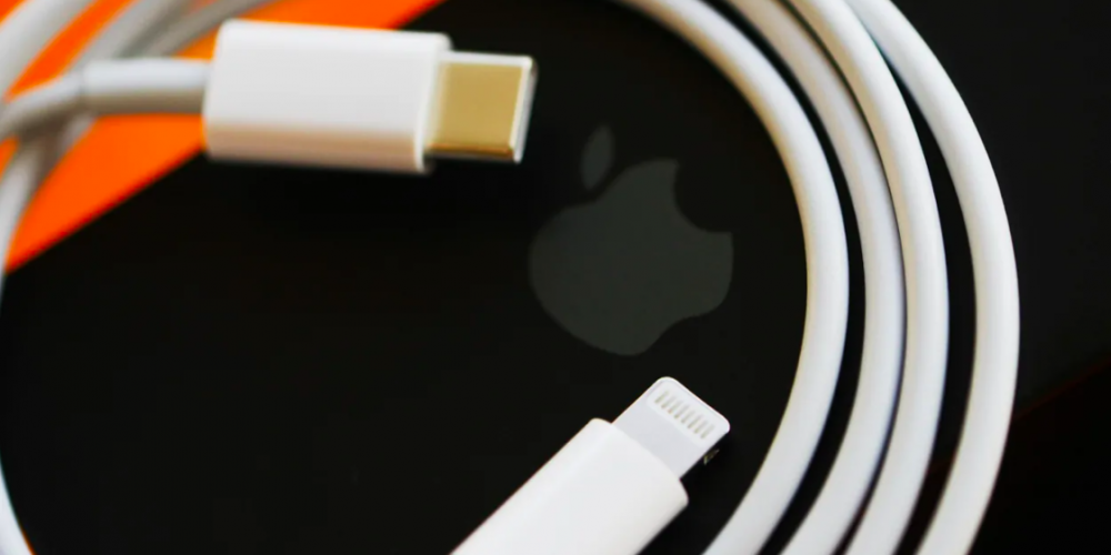 Apple switching to USB-C for accessories, start | OMNESmedia.com